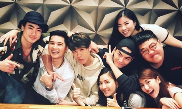 แฟนๆ เฮ! แก๊ง “The Star 8” รวมตัวกันครบทีมอีกครั้ง | daradaily